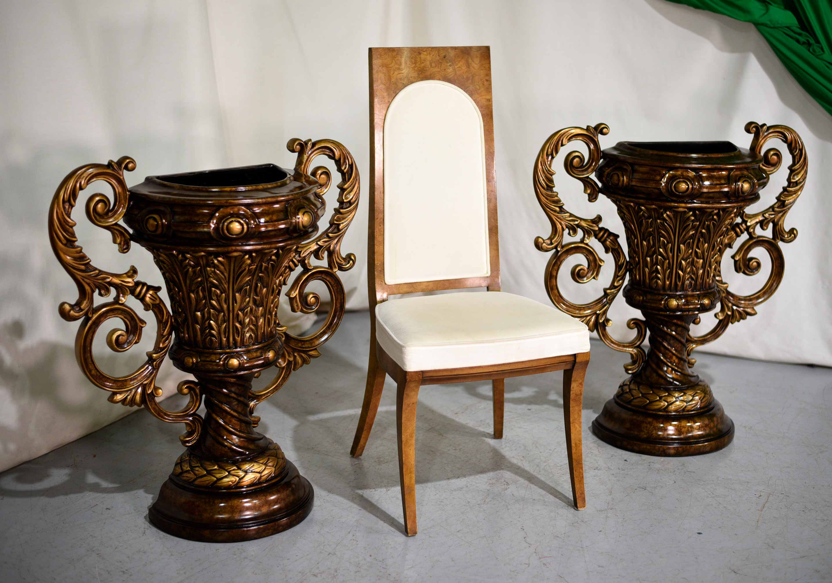 Vintage Contemporary Classical Urn Amphora Decorative Bronze Effect Pl ...